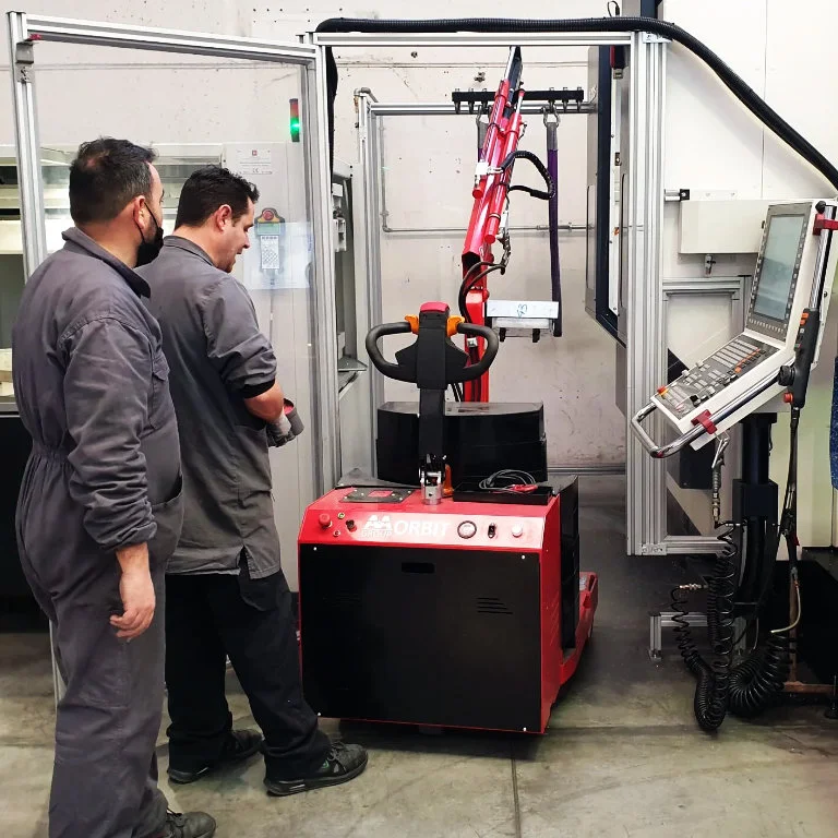 Floor Crane | AXA-FLEXLIFTING ORBIT-200EL | Silcom North